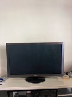 Panasonic 40 inch TV, TV & Home Appliances, TV & Entertainment, TV on ...