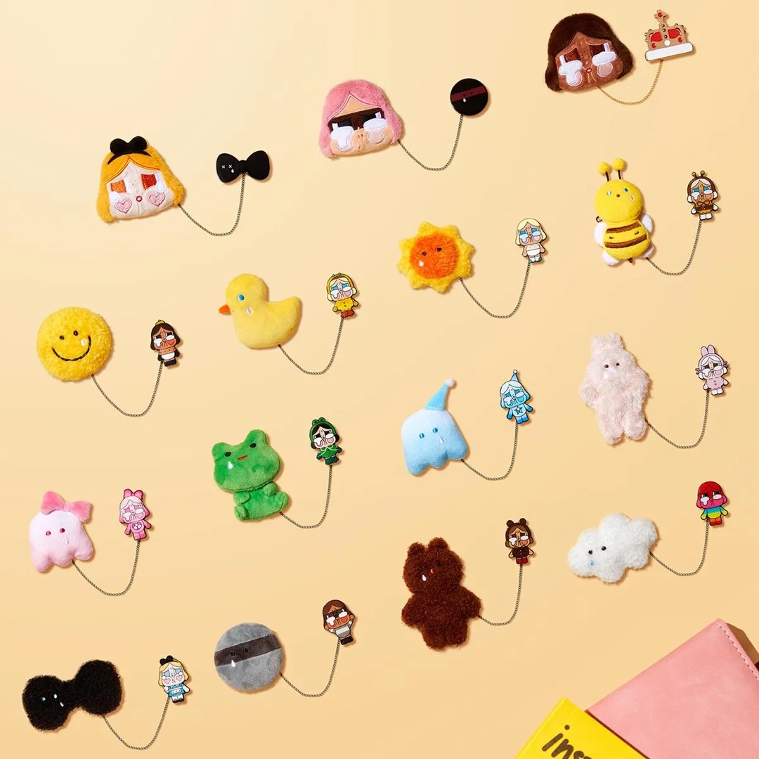 POP MART CRY BABY - CRYING AGAIN (Plush Badge - THE ROBBER), Hobbies ...