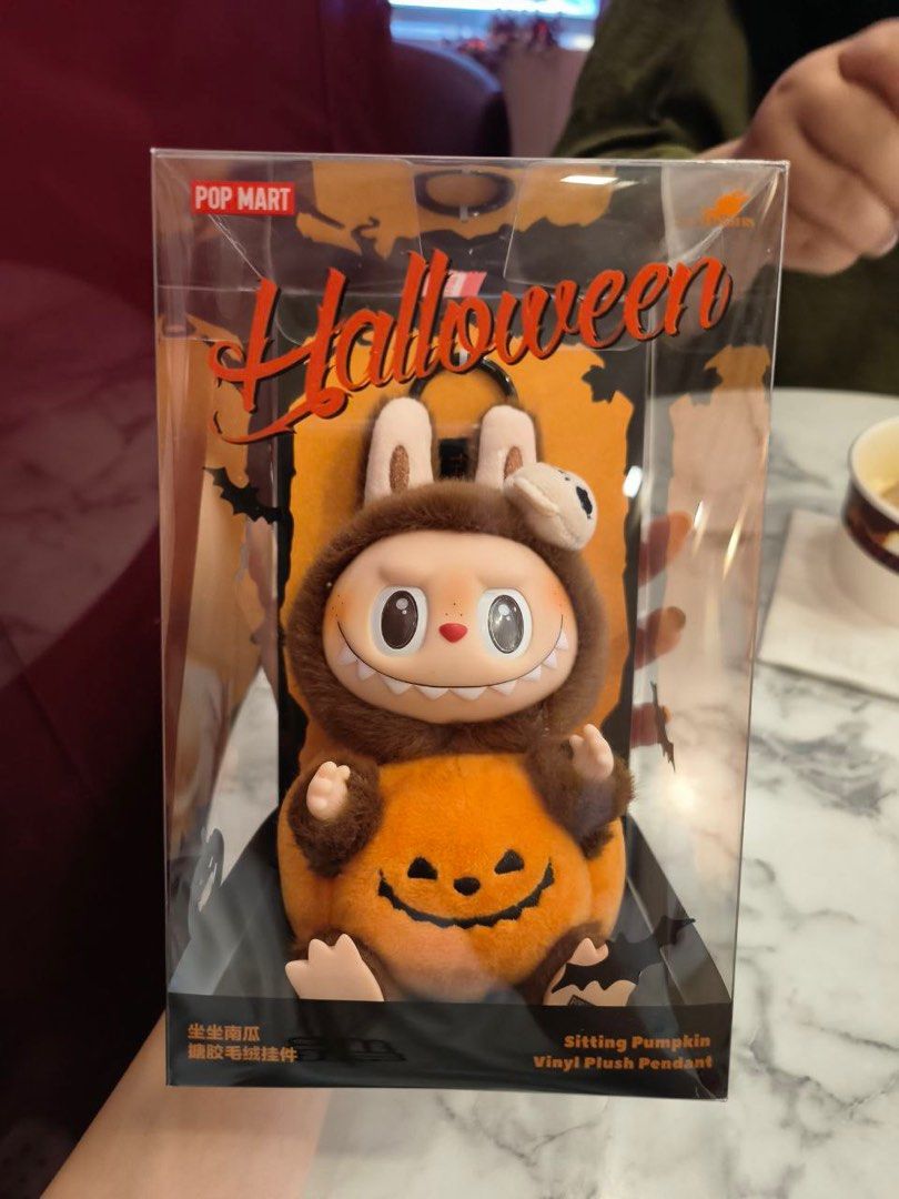 POPMART PUMPKIN LABUBU & ROBOT LABUBU, Hobbies & Toys, Toys & Games on ...