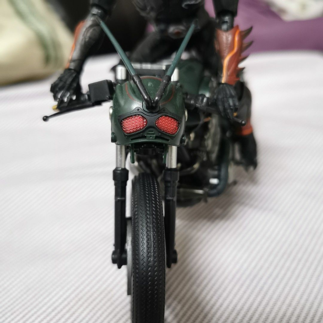 SHF Shfiguarts Bandai Kamen Rider Black Sun First Henshin ...