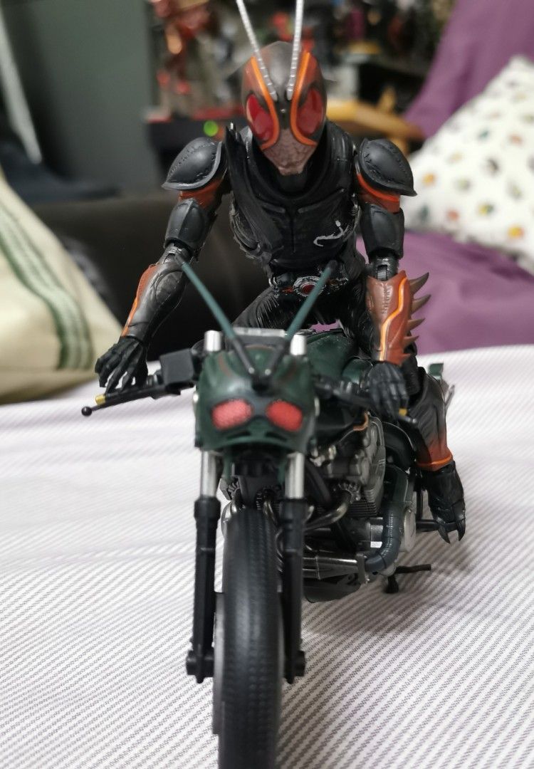 SHF Shfiguarts Bandai Kamen Rider Black Sun First Henshin ...