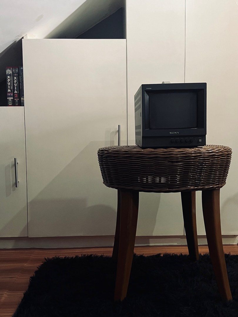 Sony PVM-9040 ( 9 inches Trinitron ) Professional Video Monitor, TV ...