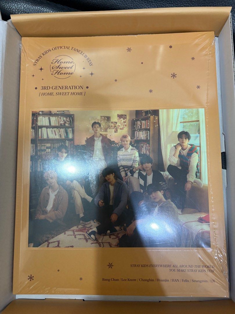 [WTS] Stray Kids skz photobook set - first fanmeeting skz-x and 3rd ...