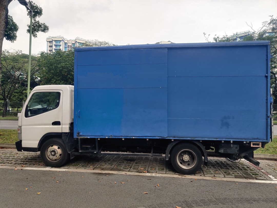 14ft lorry tailgate class 4license daily rental, Cars, Commercial ...