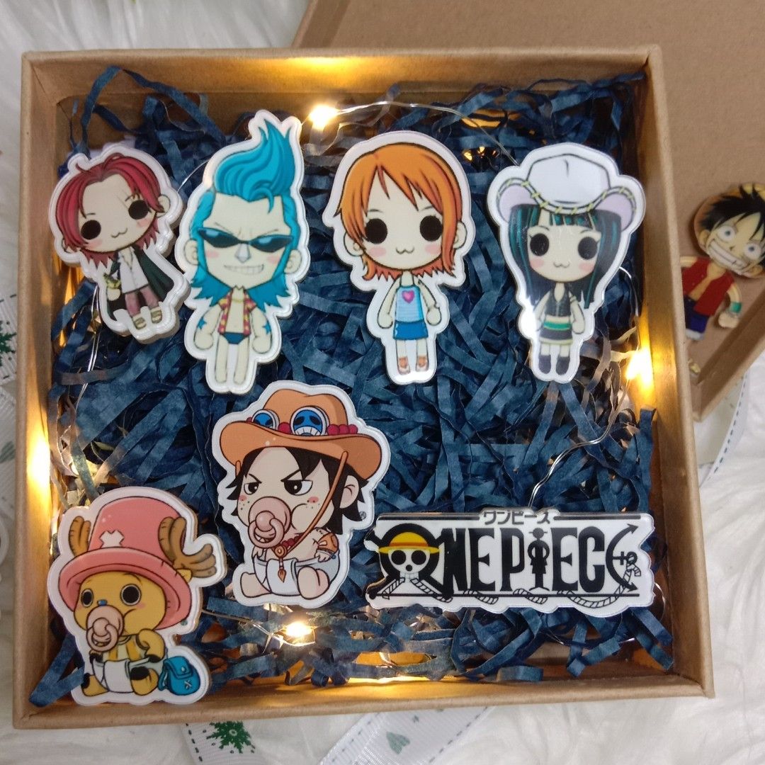 [ Budget Premium Gift Box ] 10 in 1 Christmas Idea One Piece Anime ...