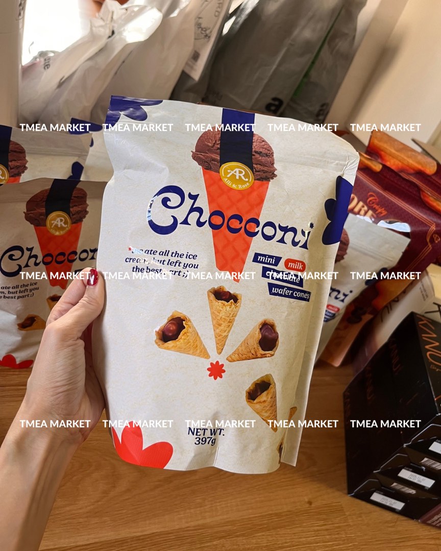 A&R Chocconi Mini Chocolate Wafer cones, 嘢食 & 嘢飲, 其他食物及飲料 - Carousell