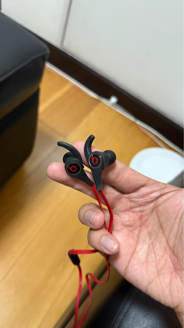 Beats Tours 2.0 by Dr. Dre, Audio, Earphones on Carousell