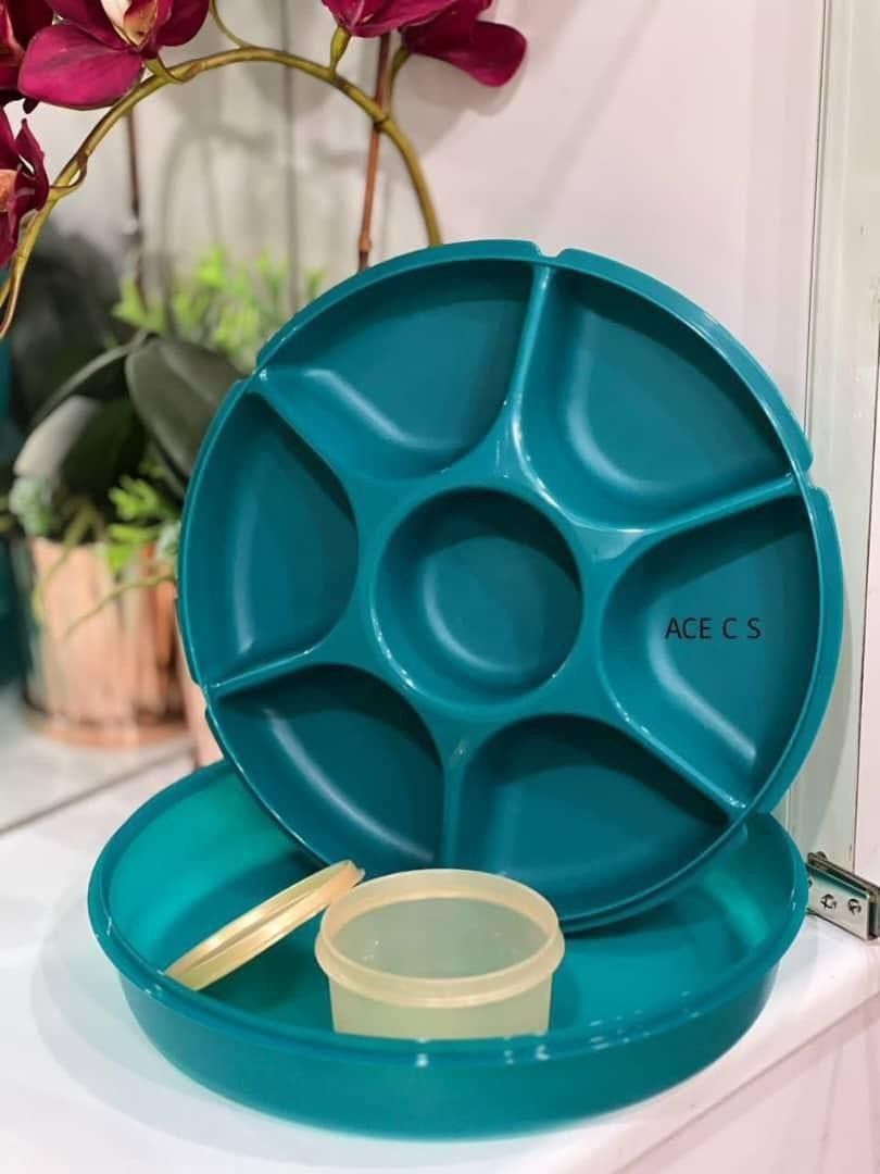 Bekas kuih Raya Tupperware, Furniture & Home Living, Kitchenware ...