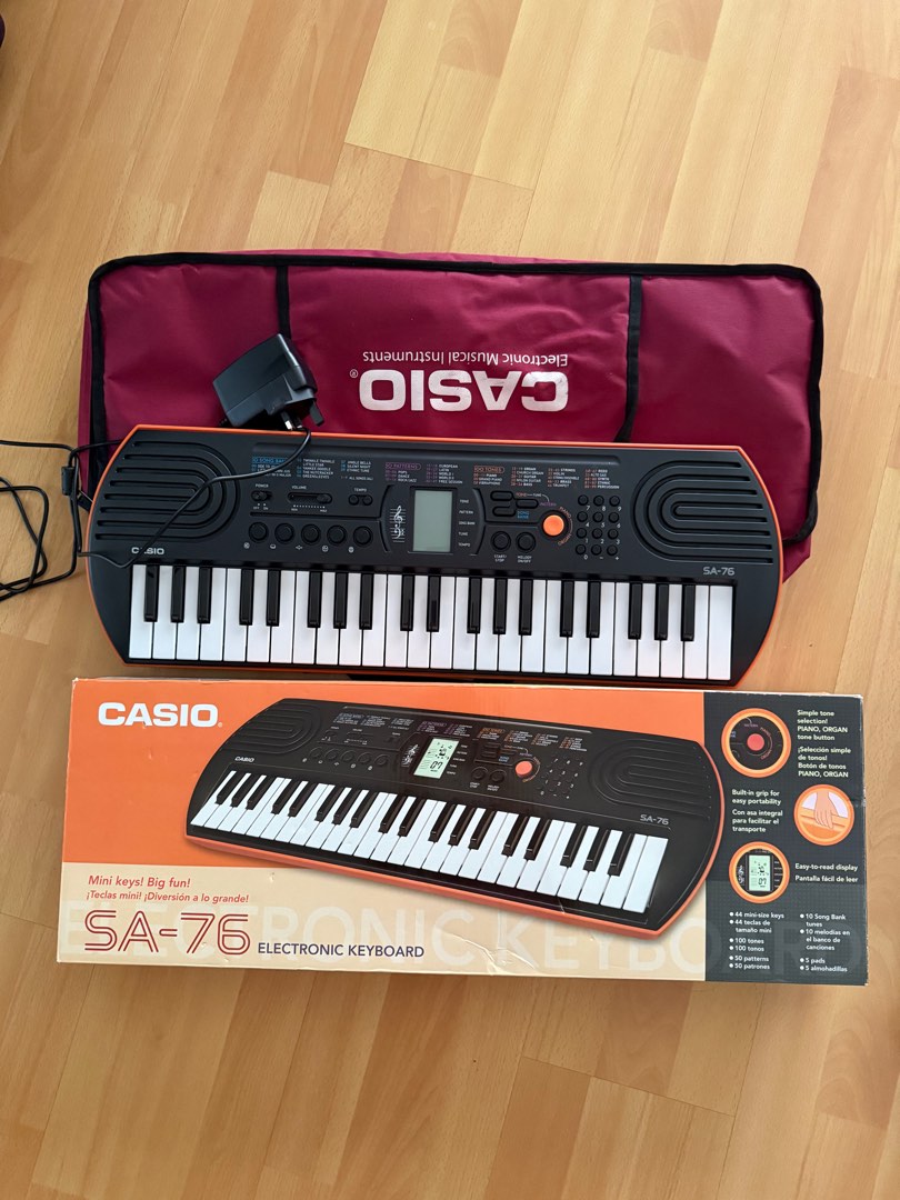 CASIO KEYBOARD SA-76, Hobbies & Toys, Music & Media, Musical ...