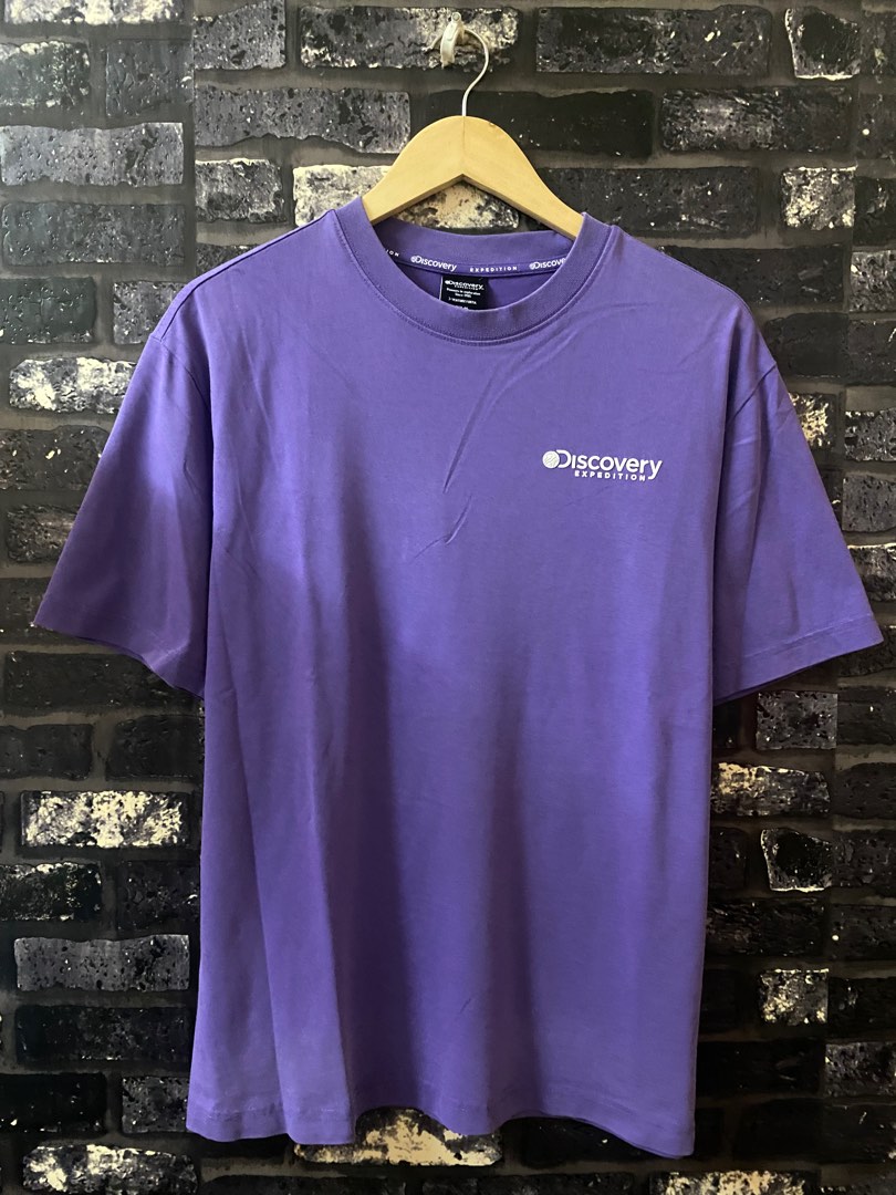 Discovery, Men's Fashion, Tops & Sets, Tshirts & Polo Shirts on Carousell