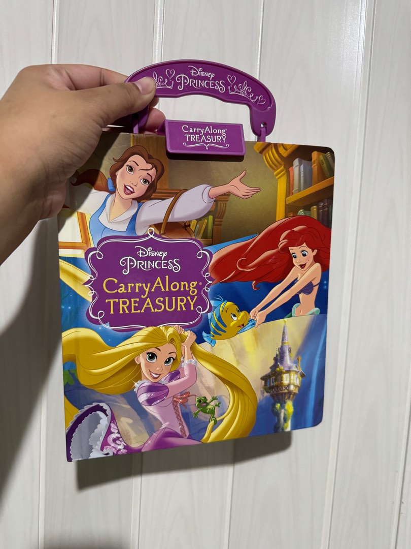 Disney Princess Carry Along Treasury, Hobbies & Toys, Books & Magazines ...