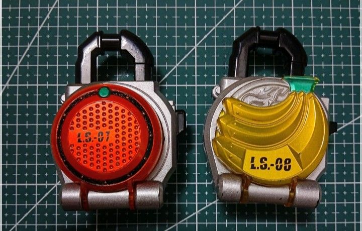 Dx Lockseed Kamen Rider Gaim, Hobbies & Toys, Toys & Games on Carousell