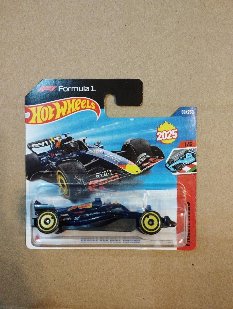 Hot Wheels Oracle Red Bull Racing, Hobbies & Toys, Toys & Games on ...