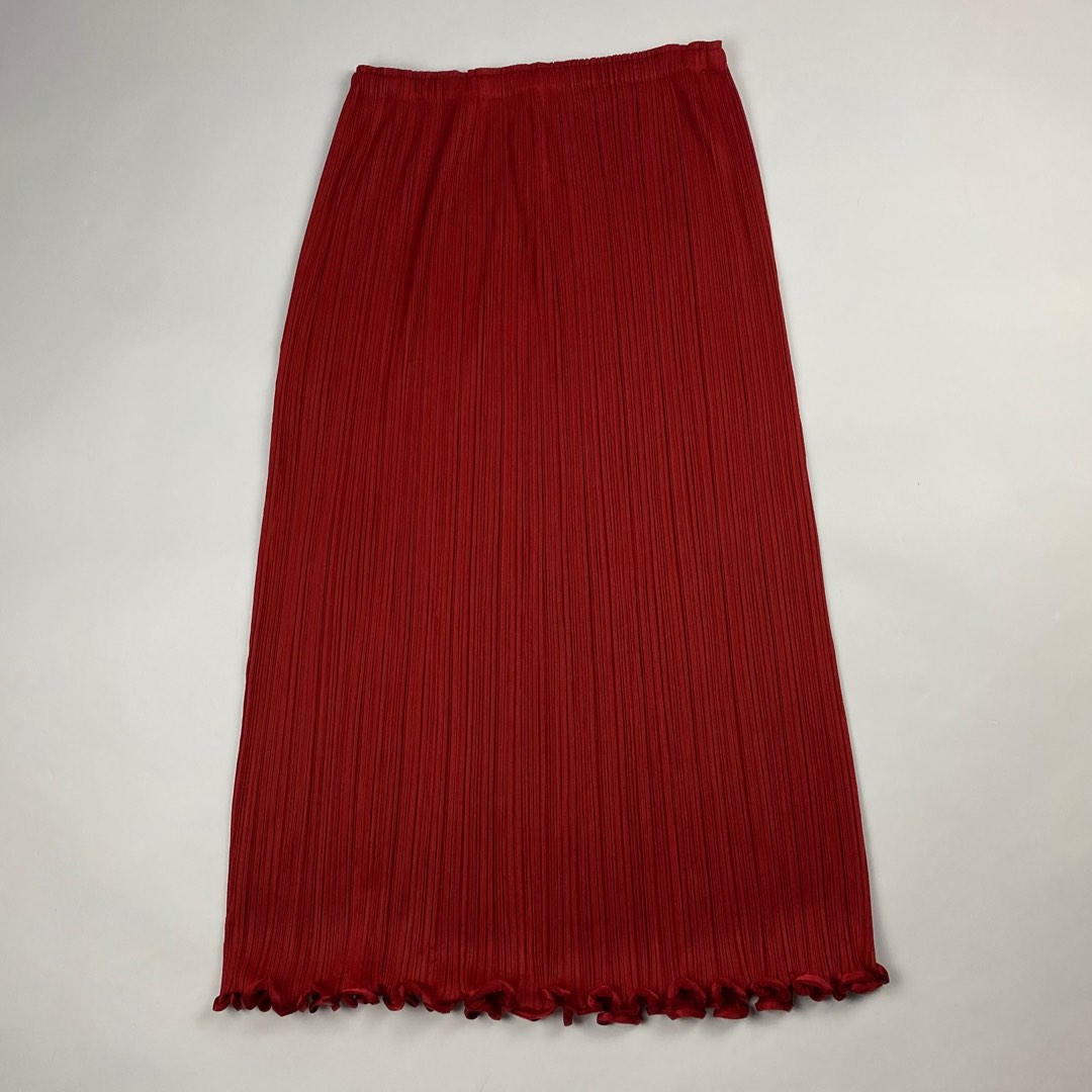 Issey Miyake Pleats Please - maxi skirt, Luxury, Apparel on Carousell