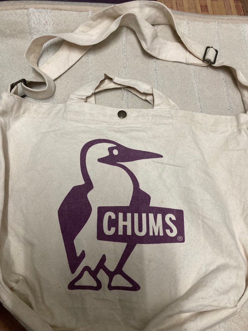 Large chums tote bag shoulder crossbody, Women's Fashion, Bags ...