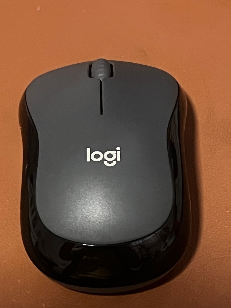 Logitech M220 wireless mouse, Computers & Tech, Parts & Accessories ...