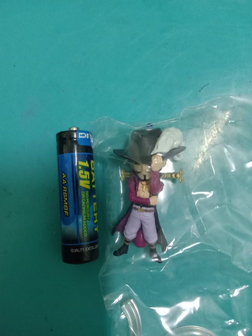 Mihawk Op Gashapon, Hobbies & Toys, Toys & Games on Carousell