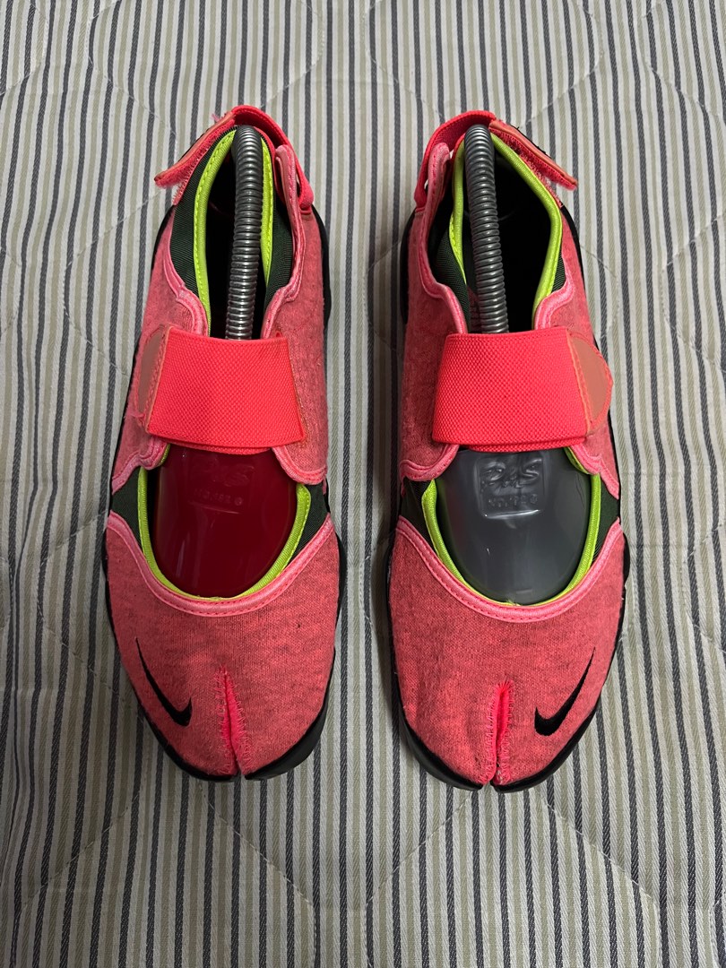 Nike air rift, Men's Fashion, Footwear, Flipflops and Slides on Carousell