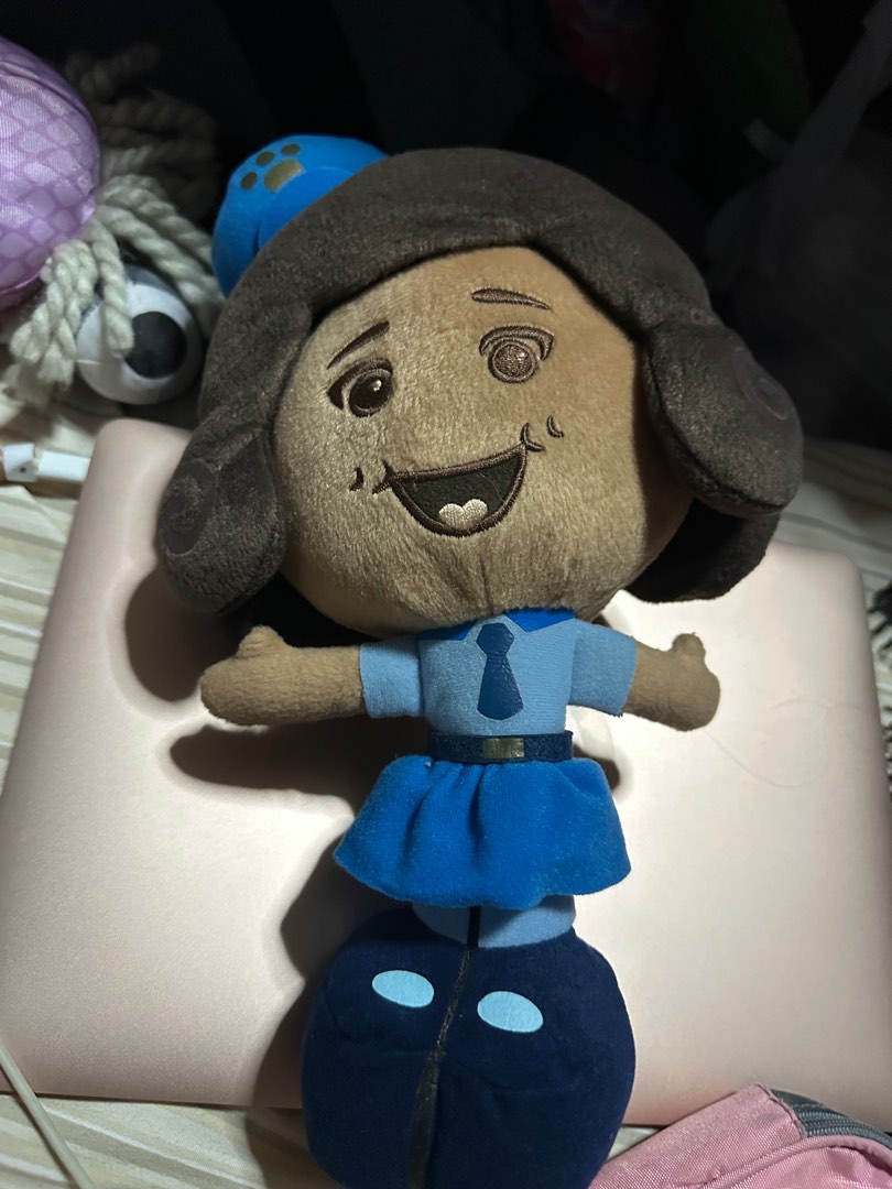 Rare Toy Story Giggle McDimple 15-16inches stuffed toy, Hobbies & Toys ...