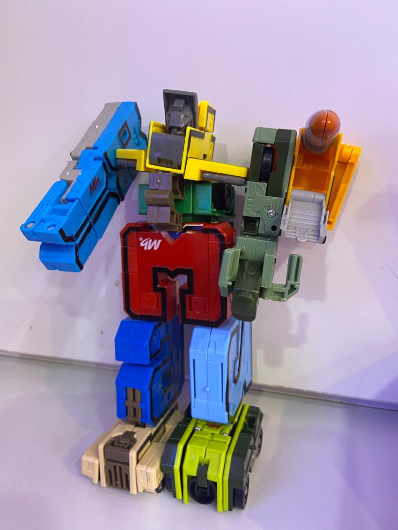 Set Robot Mb, Hobbies & Toys, Toys & Games on Carousell