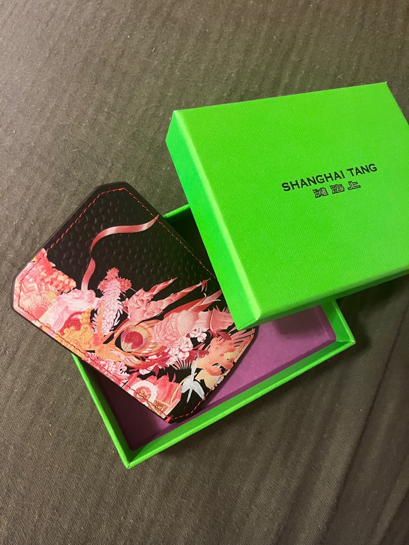 Shanghai Tang x Jacky Tsai cardholder, 名牌, 手袋及銀包 - Carousell