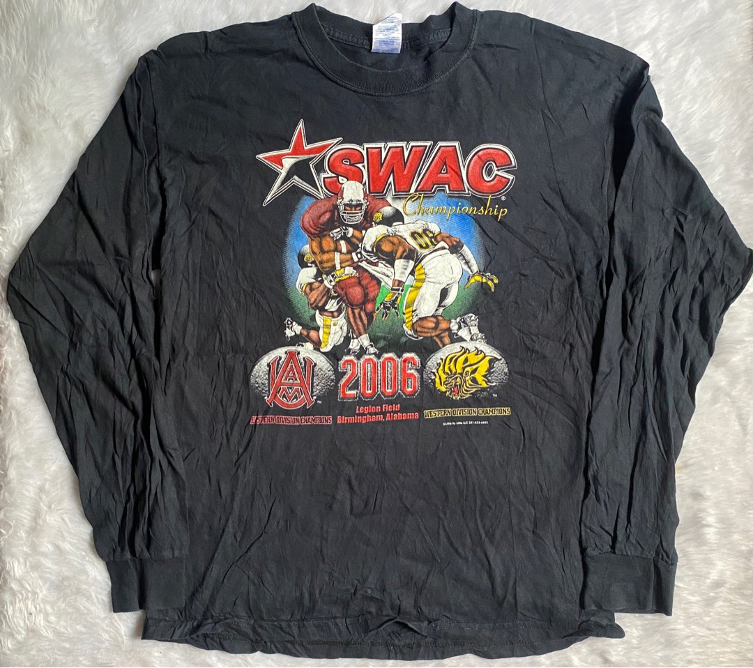 VINTAGE GILDAN SWAC FOOTBALL CHAMPIONSHIP LARGE, Men's Fashion, Tops ...