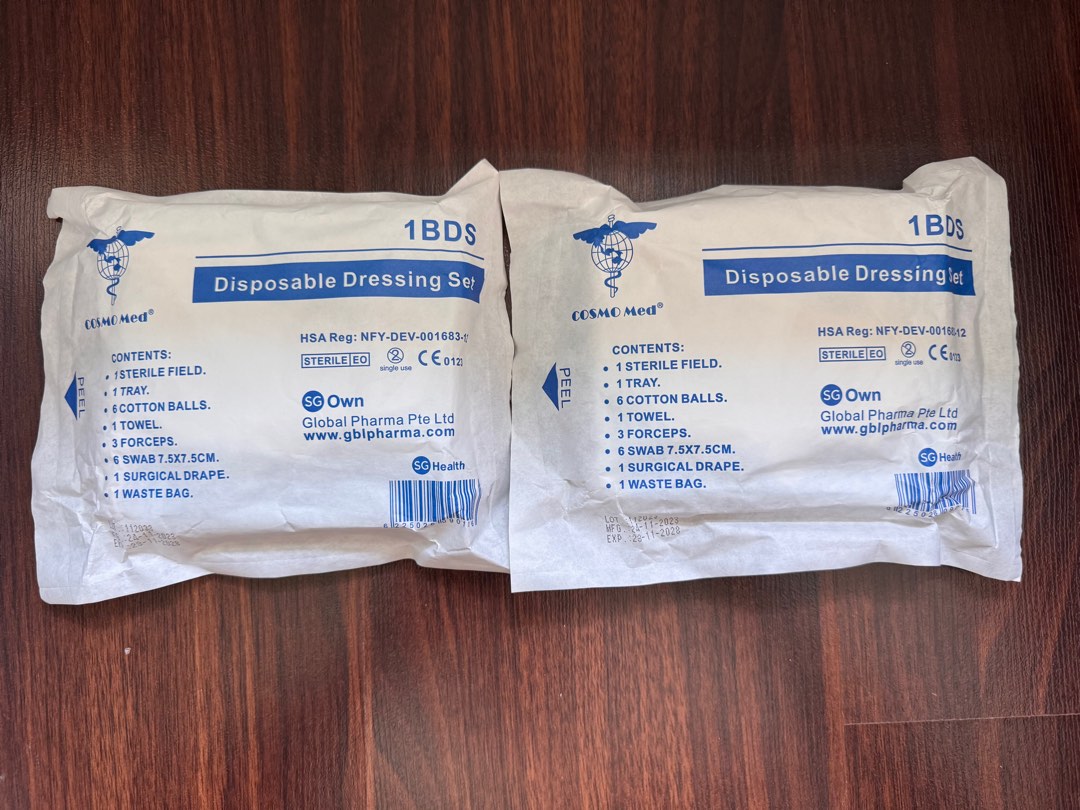 FOC - DISPOSABLE BASIC DRESSING KIT (2 PACKETS), Health & Nutrition ...