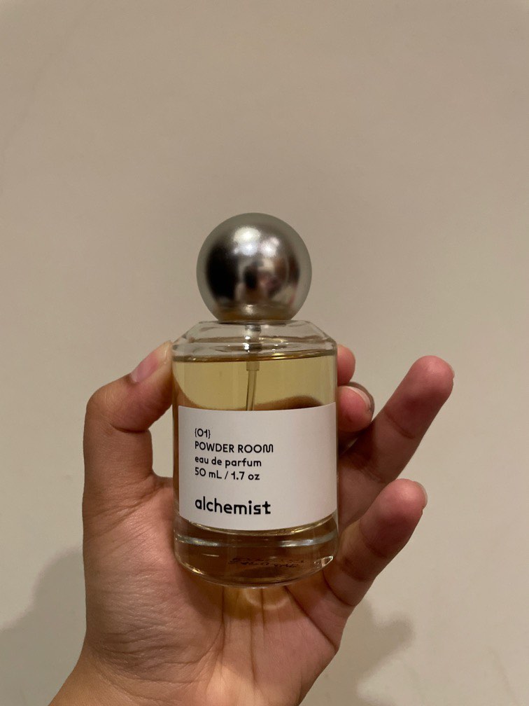 Alchemist powder room, Kesehatan & Kecantikan, Parfum, Kuku & Lainnya ...