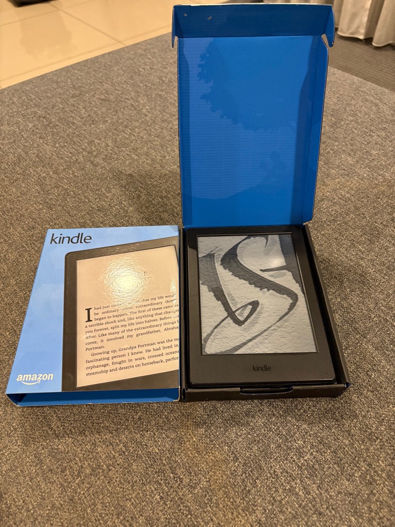 Amazon Kindle Basic 8th Generation (working), Everything Else, Others ...