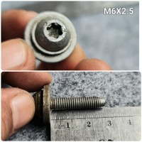 Baut Bintang M6x2.5 BMW Original, Aksesoris Mobil di Carousell