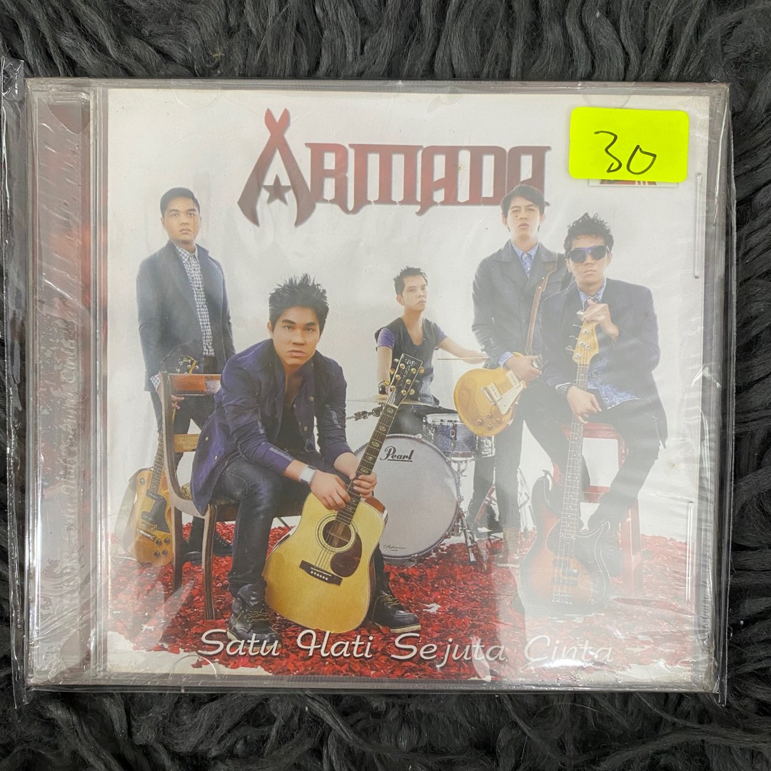 CD ARMADA Satu Hati Sejuta Jiwa, Hobbies & Toys, Music & Media, CDs & DVDs on Carousell