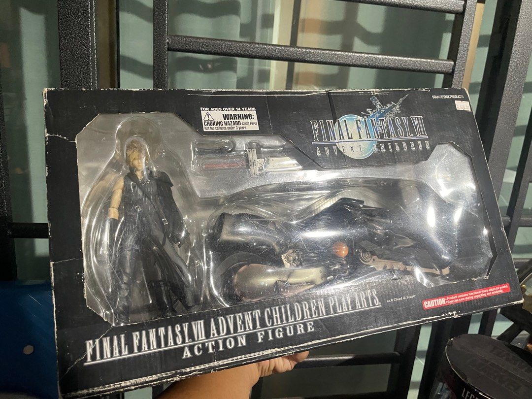 Cloud Strife with Fenrir Bike Final Fantasy Advent Children, Hobbies ...