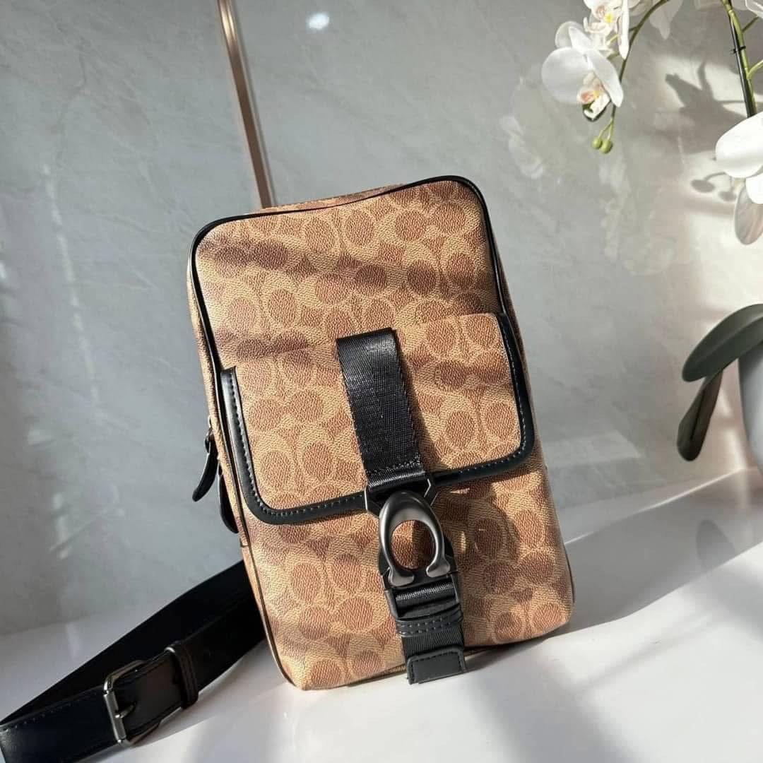 Coach beck pack, Men's Fashion, Bags, Belt bags, Clutches and Pouches ...