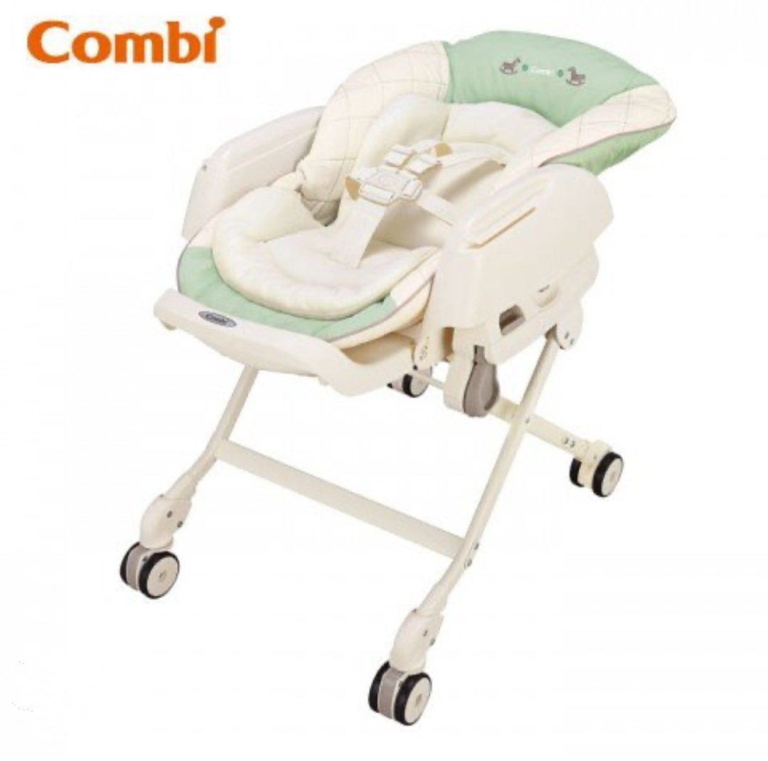 Combi Dreamy Parenting Station, Babies & Kids, Baby Nursery & Kids ...