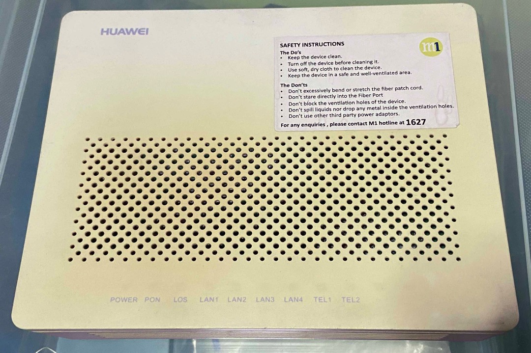Huawei Echolife HG8240H GPON ONT Modem, Computers & Tech, Parts ...
