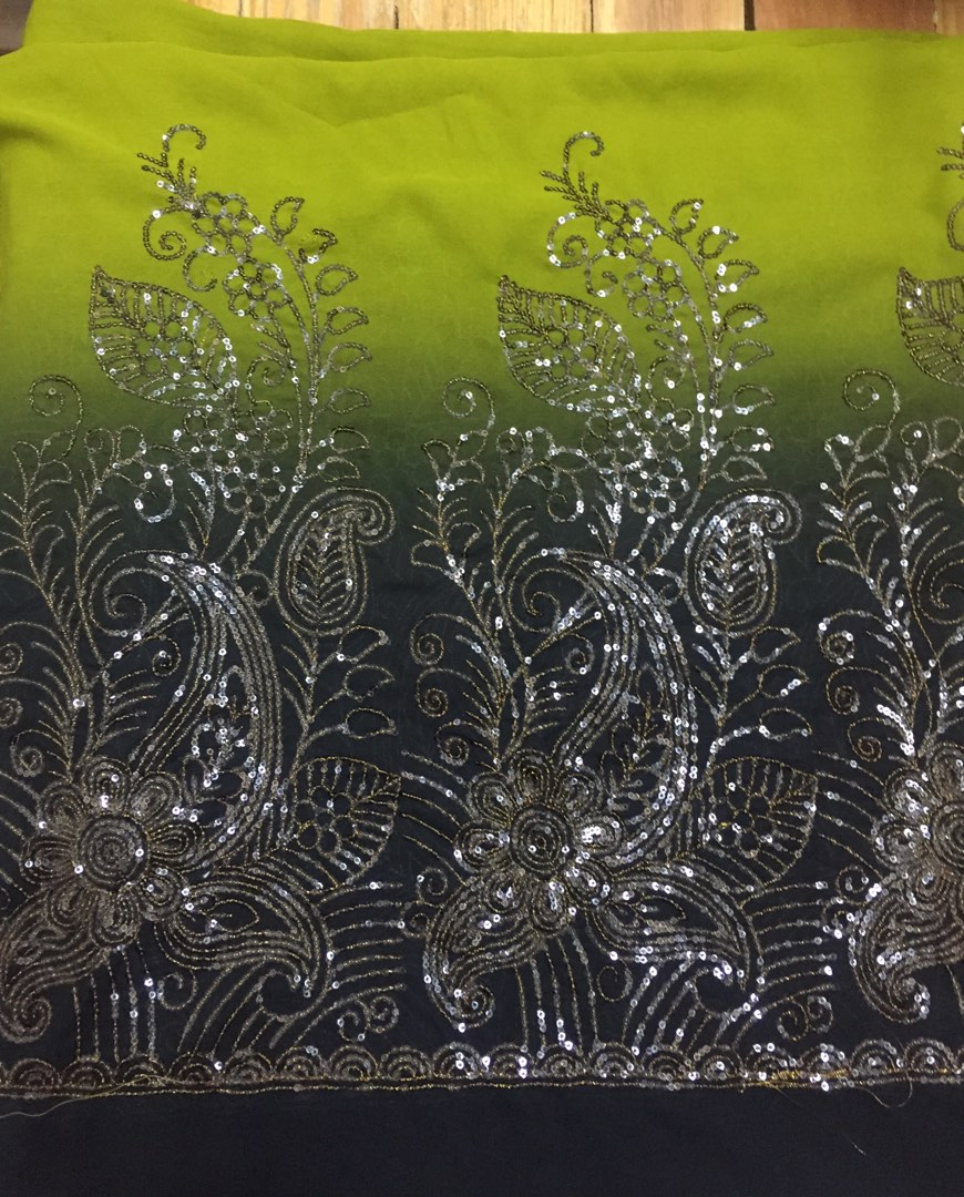 Kain pasang kain meter dari Makkah, Women's Fashion, Muslimah Fashion ...