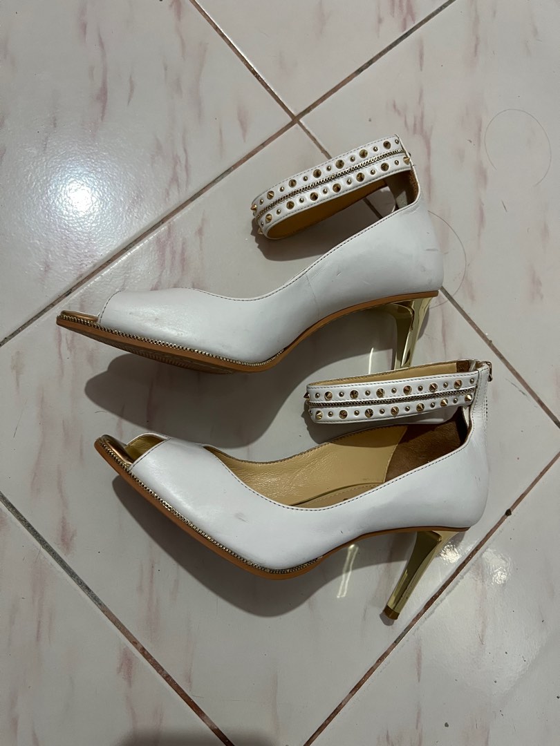 Linea Rosa White Heels with gold studs, Women's Fashion, Footwear ...