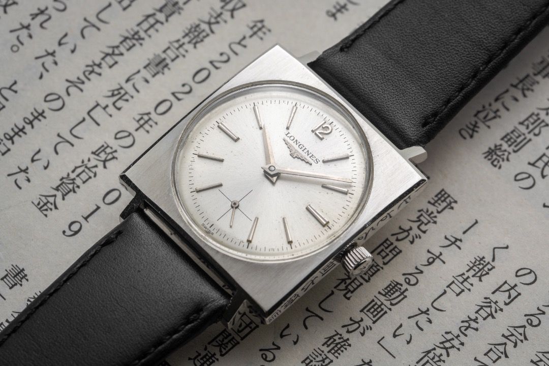 Longines Square TV case Ref. 2697 (Cal. 370), Luxury, Watches on Carousell