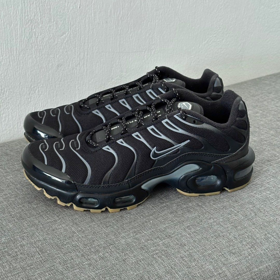 Nike Air Max TN Plus Triple Black Smoke Grey BNIB Original Resmi ...