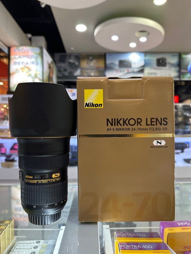Nikon 24-70mm F2.8 G AFS Lens, Photography, Lens & Kits on Carousell