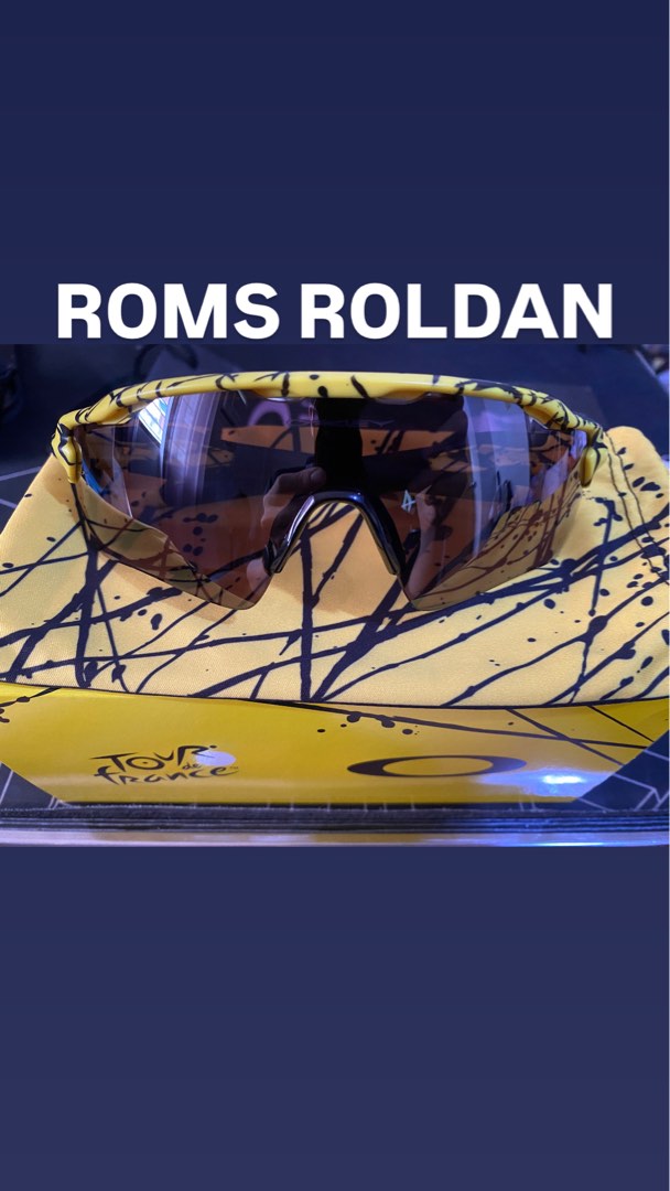 Oakley Radar EV Path, Men's Fashion, Activewear on Carousell