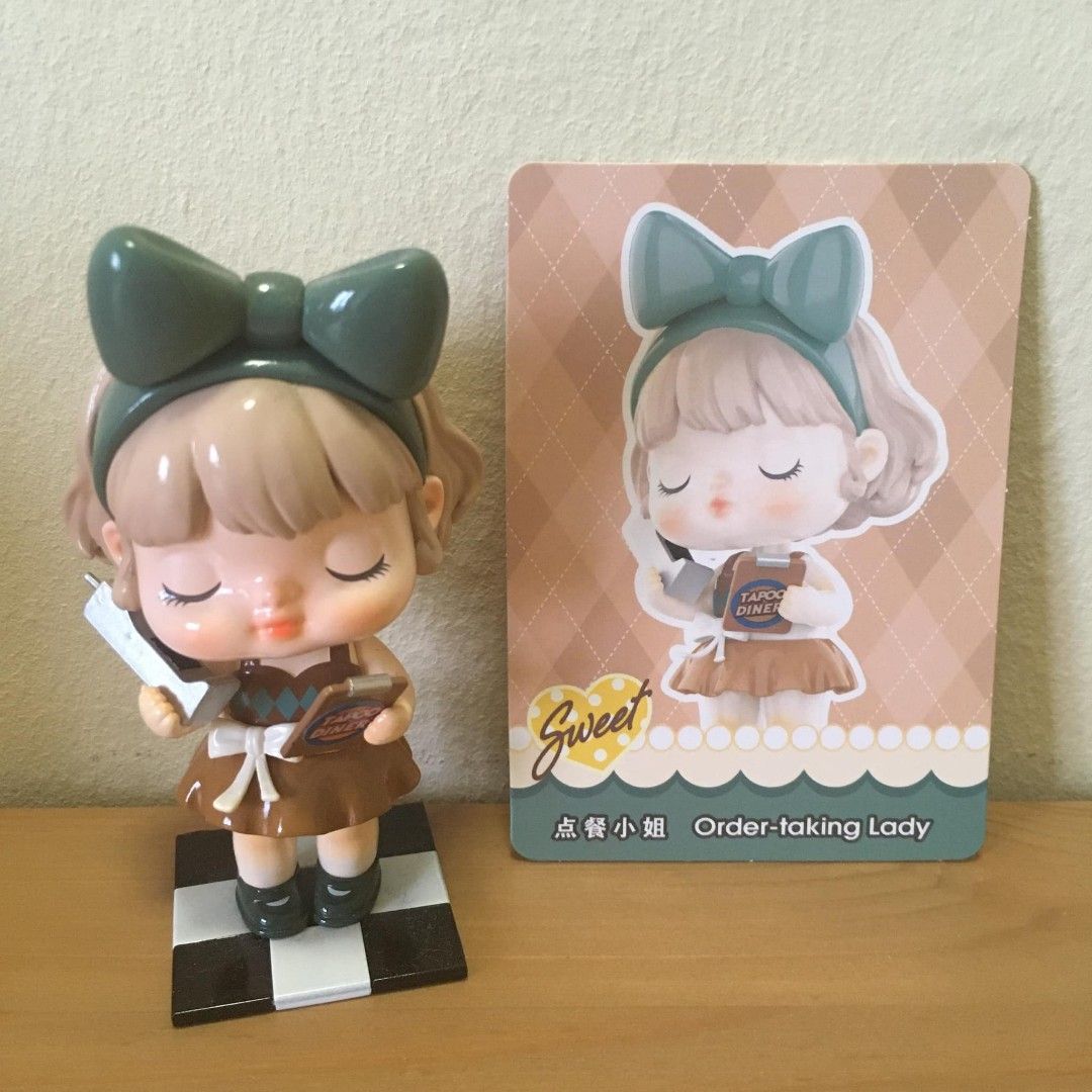 Popmart Tapoo Retro Diner - Order-taking Lady, Hobbies & Toys, Toys ...