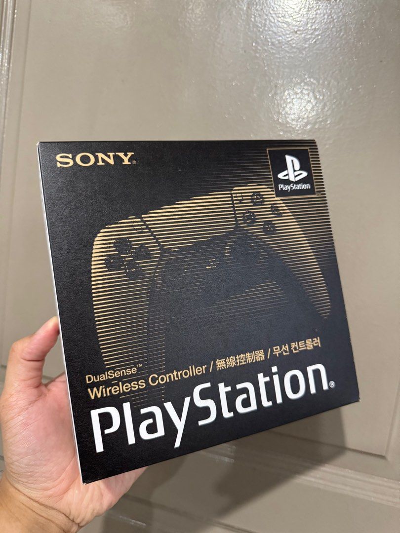 PS5 30th Anniversary Dualsense Controller, Video Gaming, Gaming ...