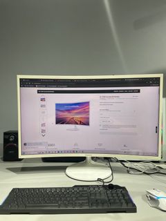 Samsung Monitor screen, Computers & Tech, Desktops on Carousell