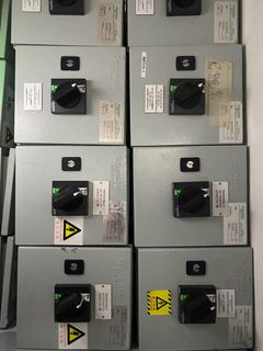 Schneider C40N42D400 NSX400N 4P 400A 50ka Micrologic 2.3 MCCB, 家庭電器, 轉插 ...