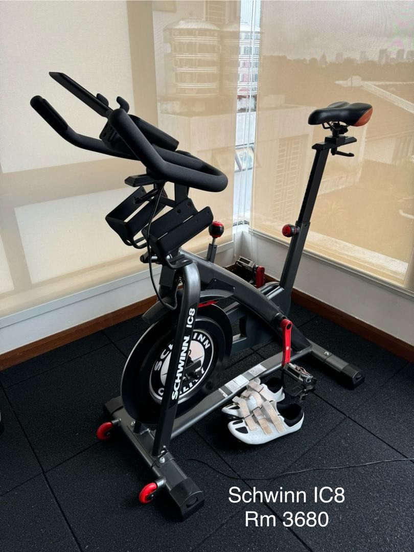 Schwinn IC8 indoor spinning bike, Sports Equipment, Exercise & Fitness, Cardio & Fitness ...