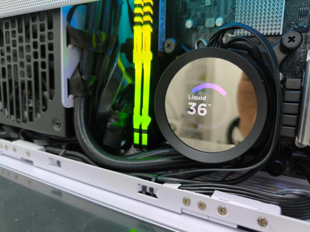 Selling ITX Lian Li Mini Gaming PC (Zotac 4060 8GB TWIN EDGE OC Edition ...