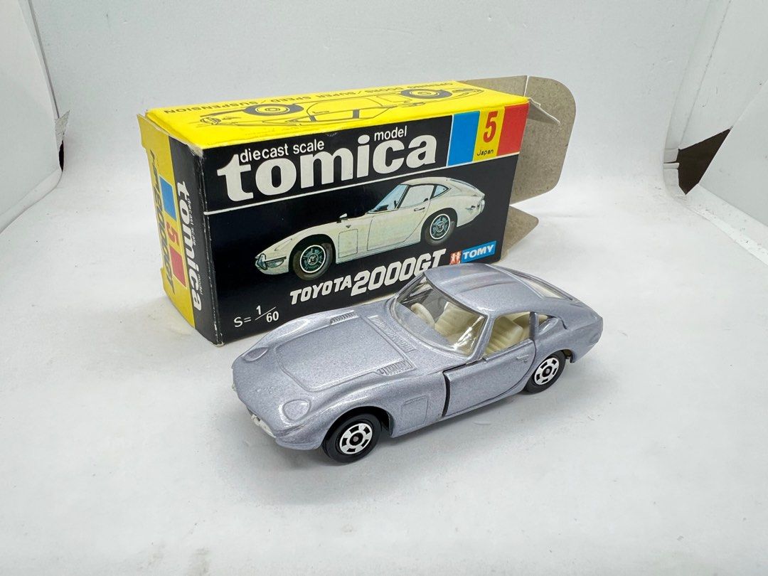 tomy tomica 黑盒 5 1-14 toyota 2000 GT 日本製 japan, 興趣及遊戲, 玩具 & 遊戲類 - Carousell