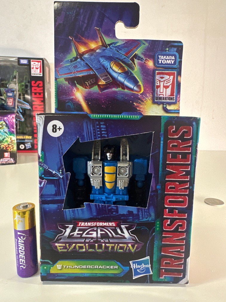 Transformers Legacy Evolution Thundercracker, Hobbies & Toys, Toys & Games on Carousell