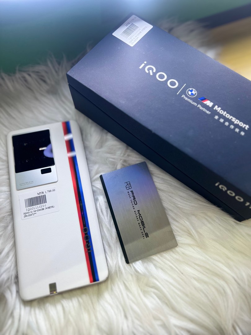 Vivo iQOO 11 White (BMW M branding) 256GB, Mobile Phones & Gadgets ...
